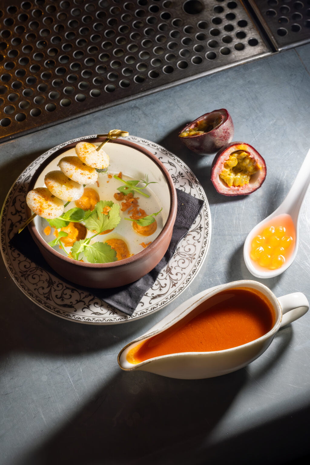 Review: Colonel Saab - Trafalgar Square - southlondon.co.uk