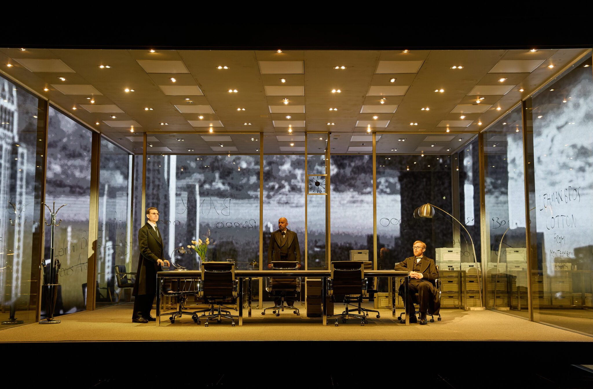 Review: Lehman Trilogy - Gillian Lynne Theatre - southlondon.co.uk