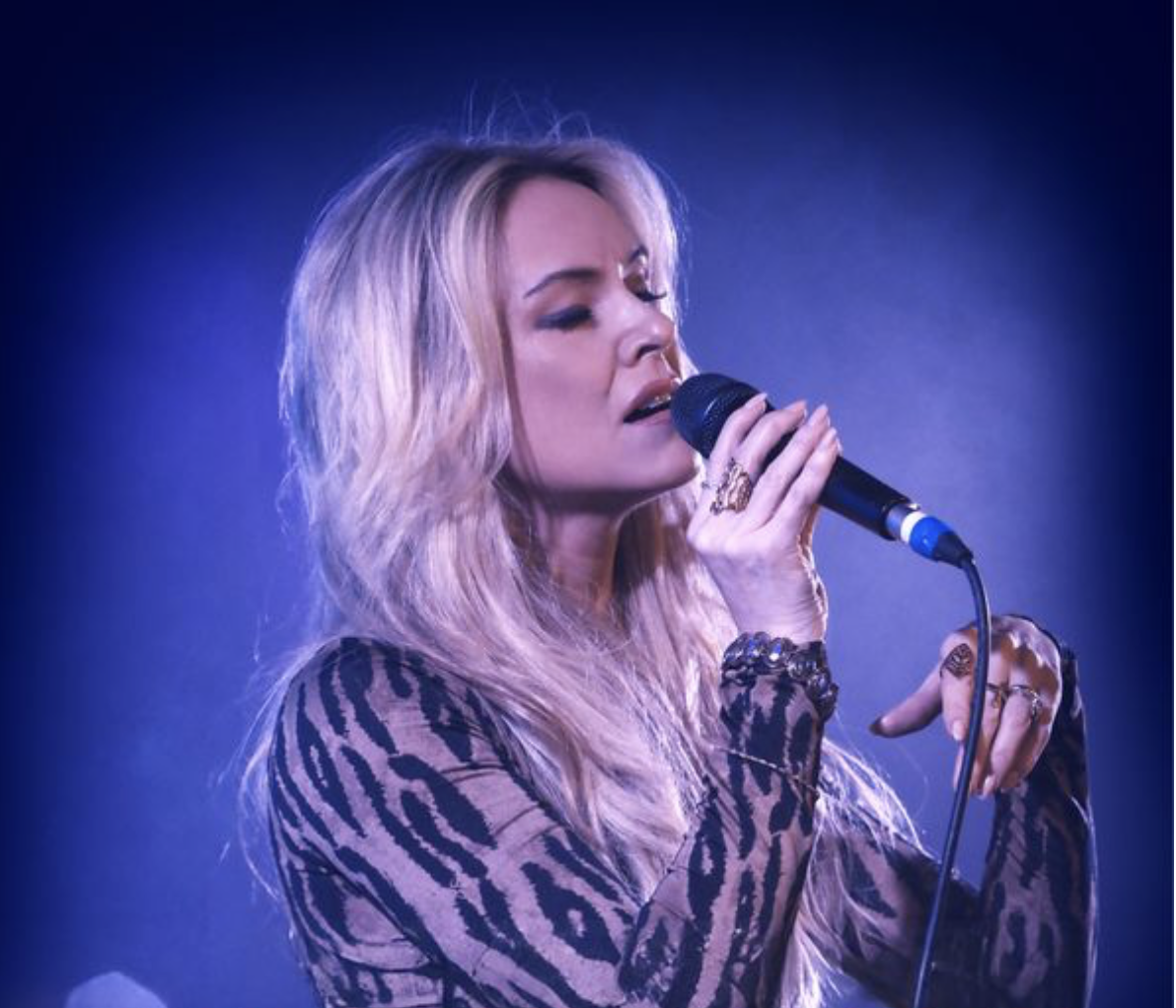 Laura Evans is Out of the Dark - southlondon.co.uk