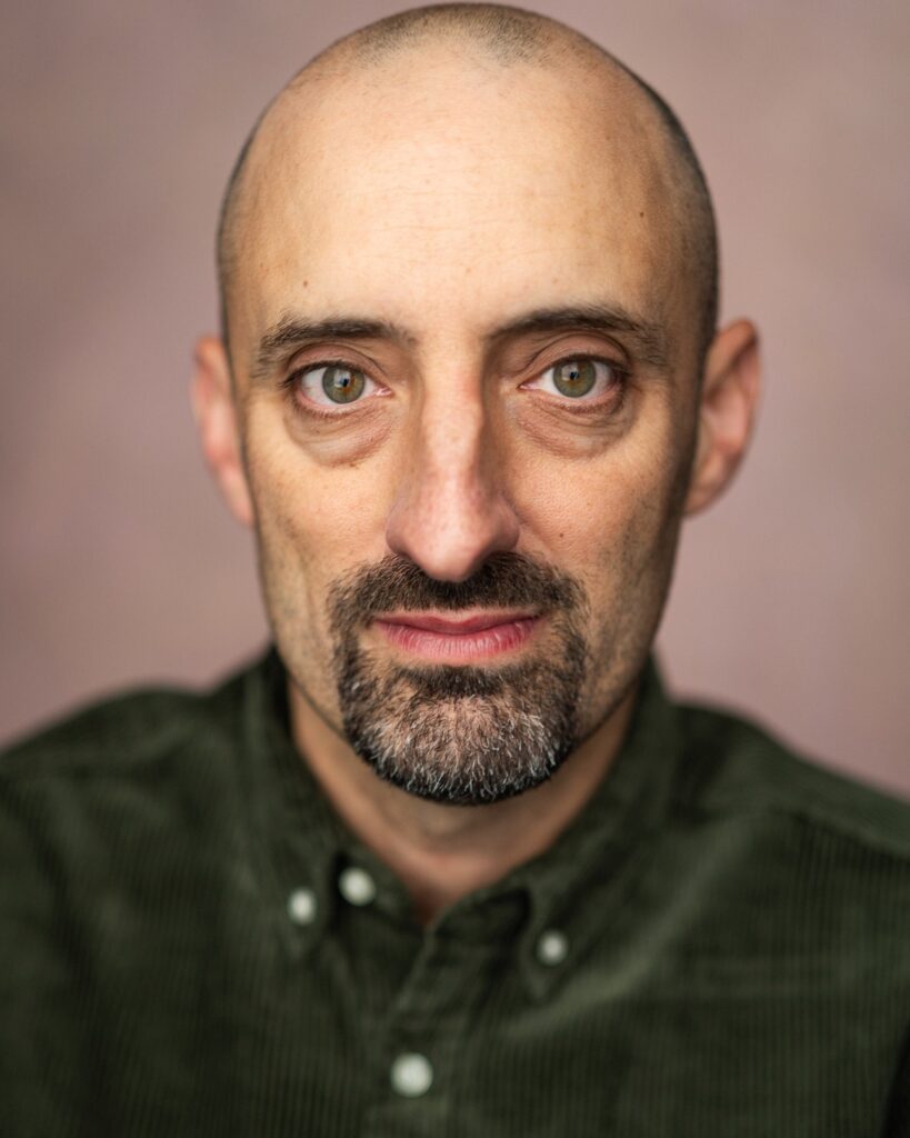 Tom Edden is Paddington’s Nosey Neighbour – Southwark News