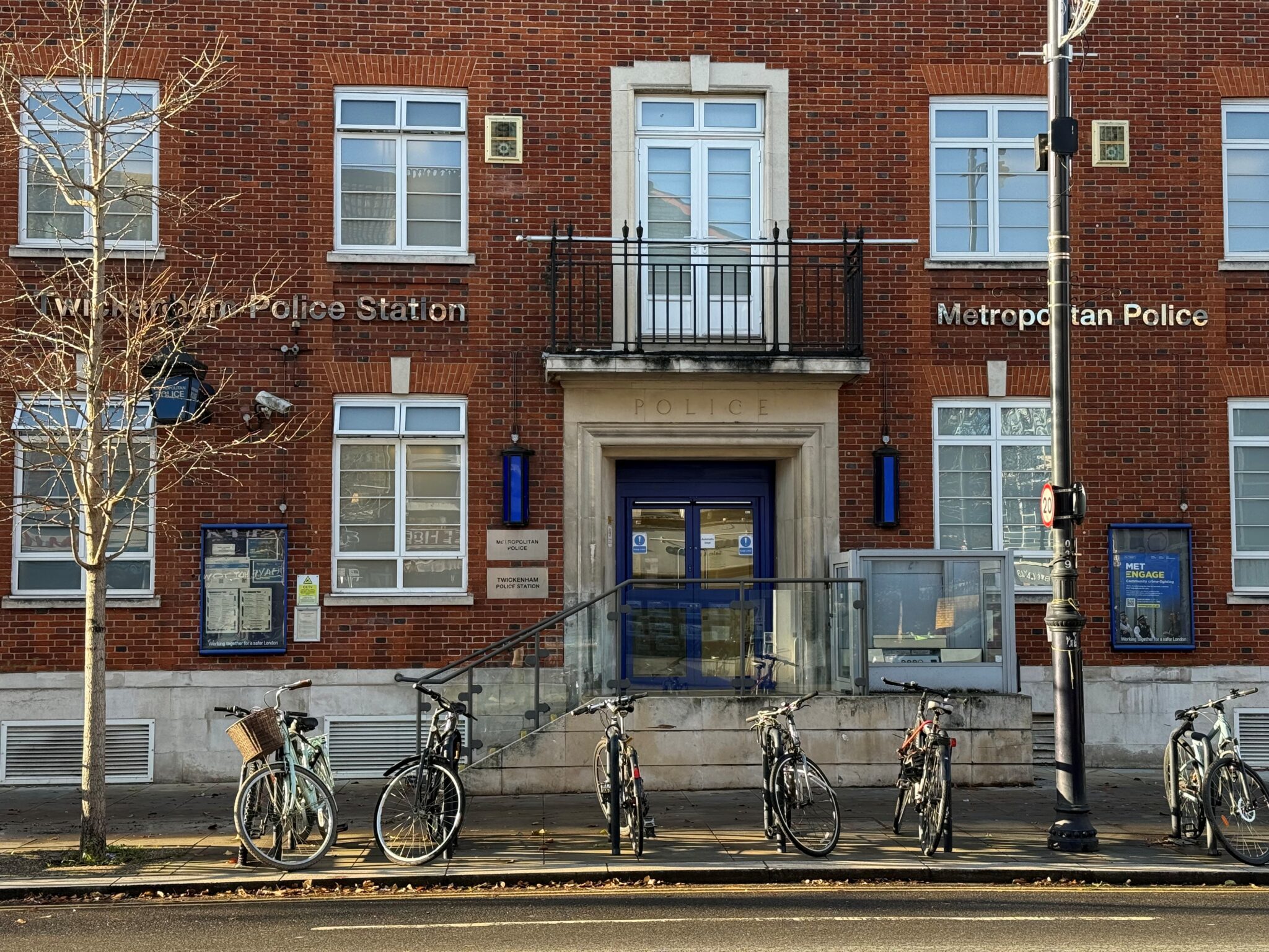 Police front counter judicial review rejected - southlondon.co.uk